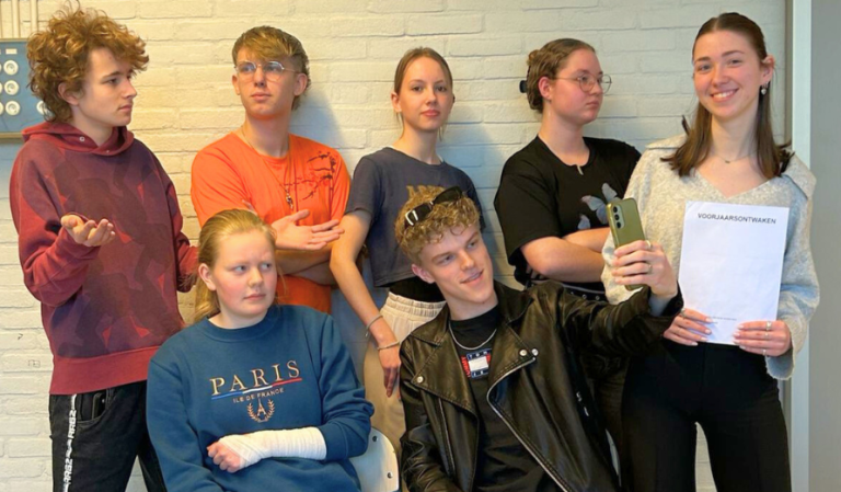 Martinuscollege speelt: Voorjaarsontwaken - Het Postkantoor